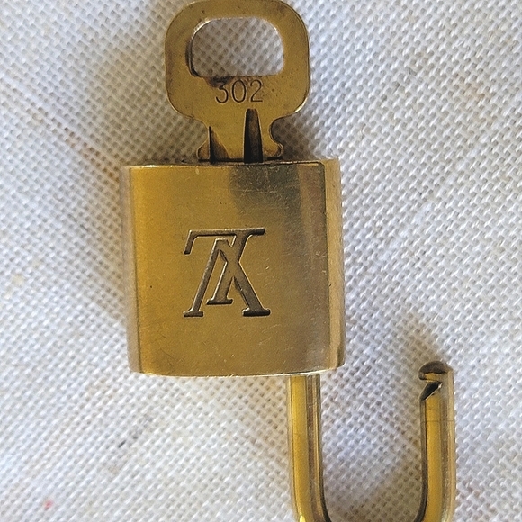 Accessories | Authentic Louis Vuitton Lock And Key Set 32 Brass Gold ...